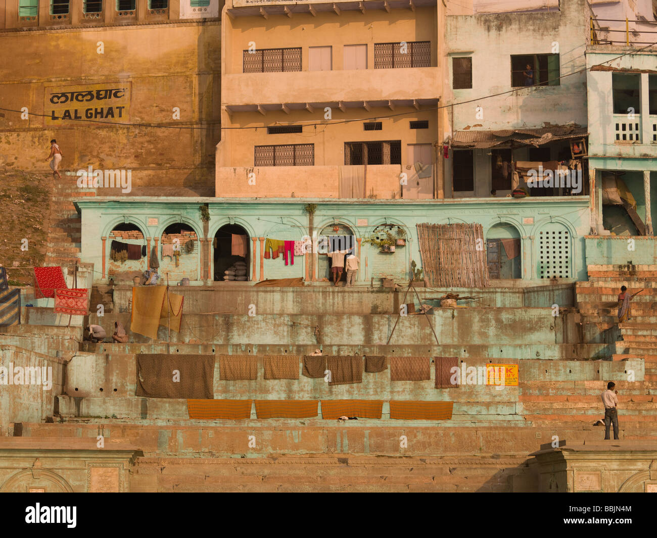 Ganges village ghats hi-res stock photography and images - Alamy