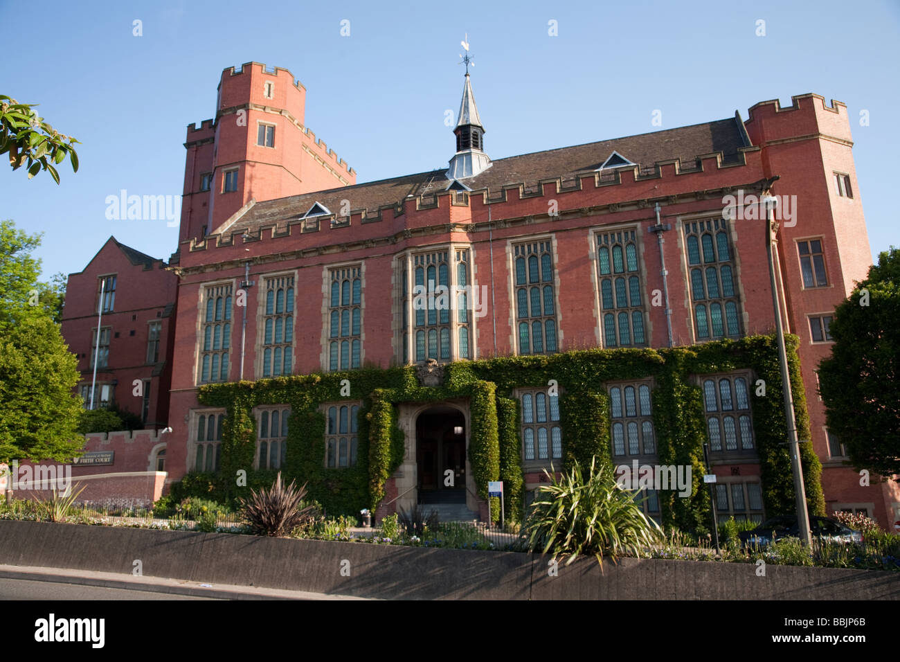 Firth Court and the Alfred Denny building of Sheffield University Stock ...