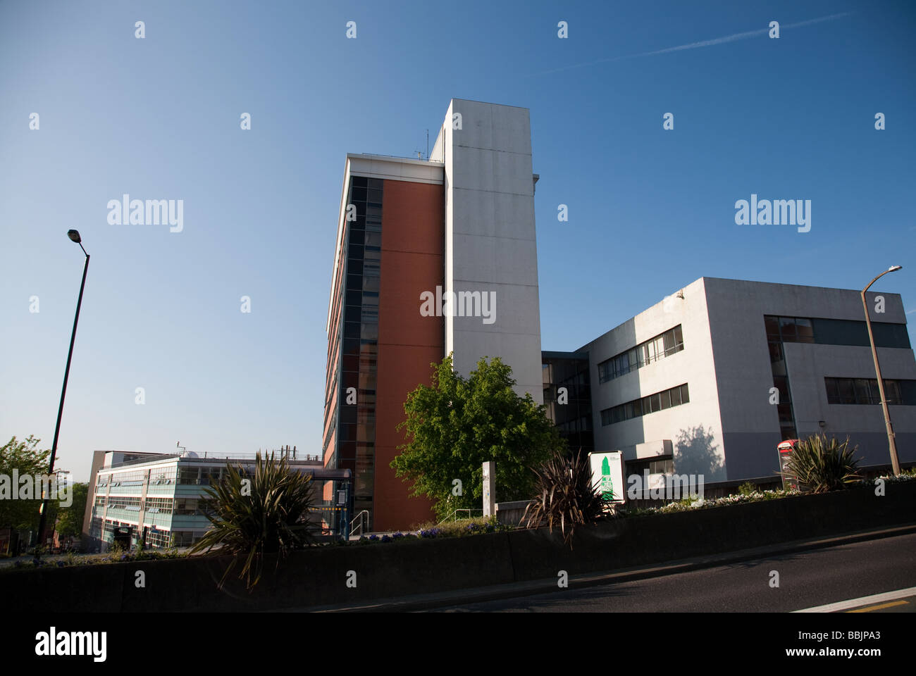 The physics department building at Sheffield University Stock Photo - Alamy