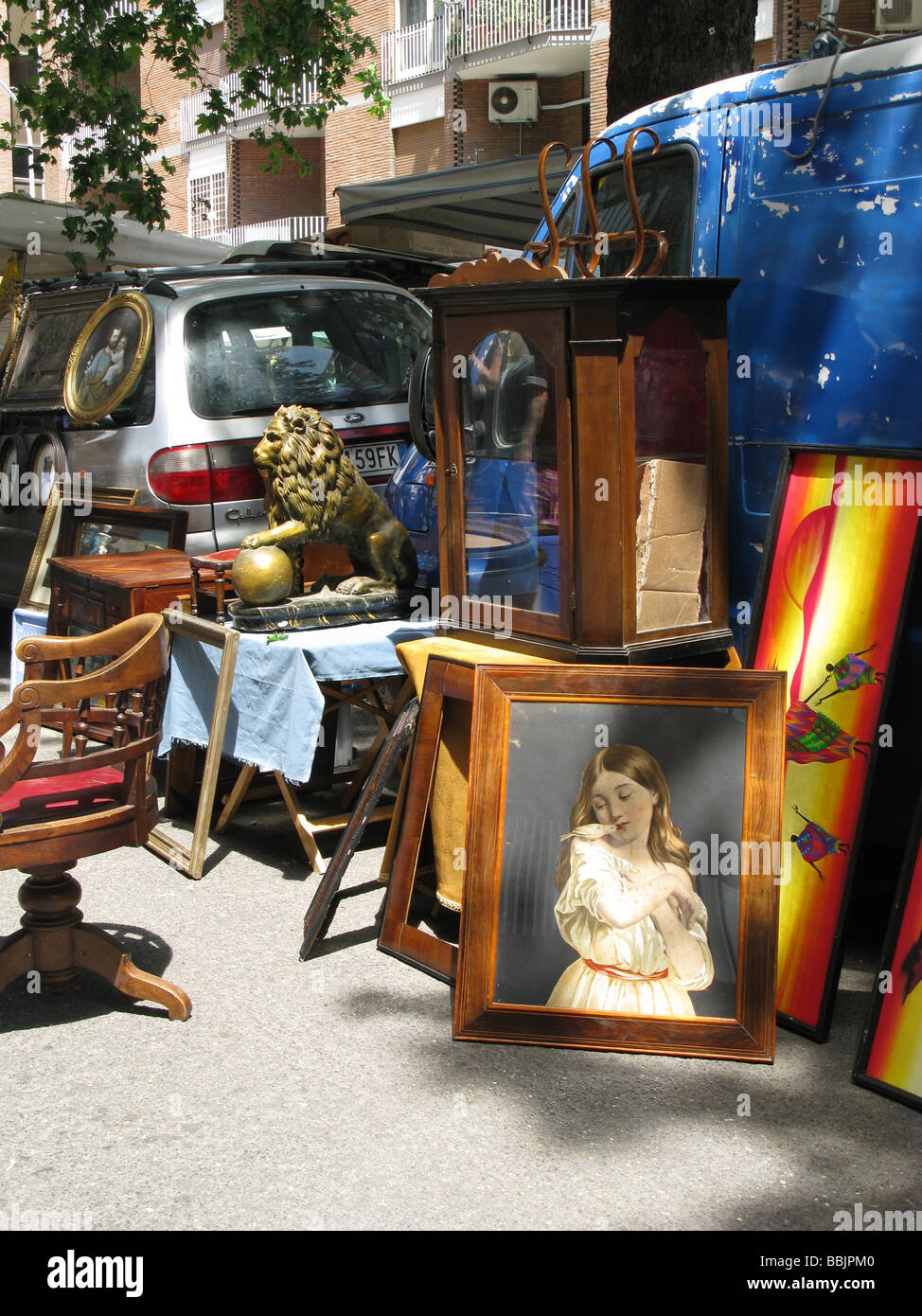 porta portese street market in rome, italy Stock Photo - Alamy
