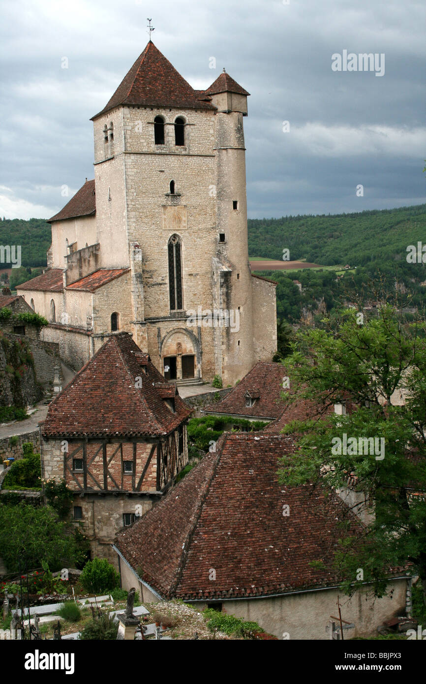 15th century timbered building hi-res stock photography and images - Alamy