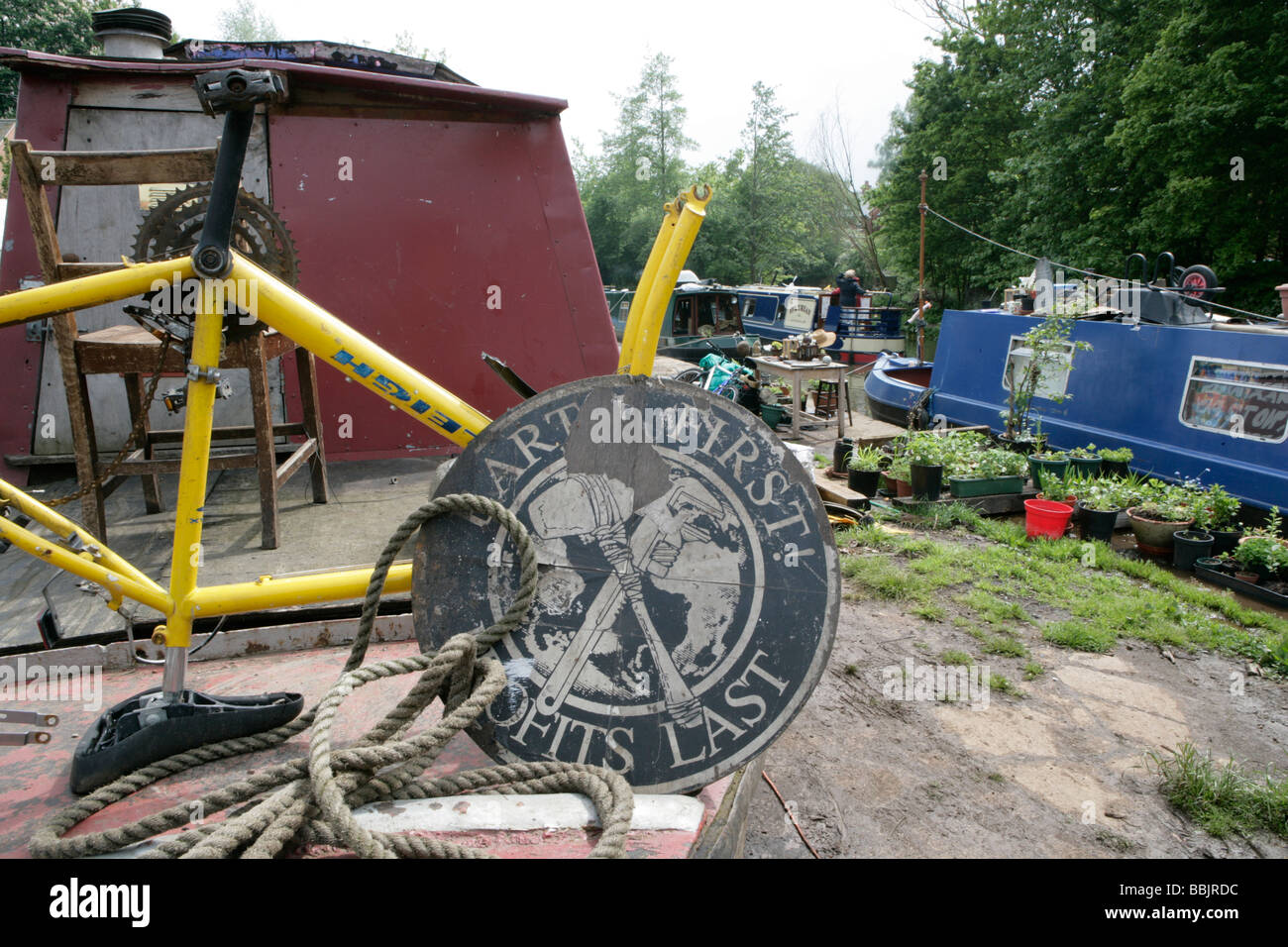 Castlemill boatyard Jericho Oxford Stock Photo - Alamy