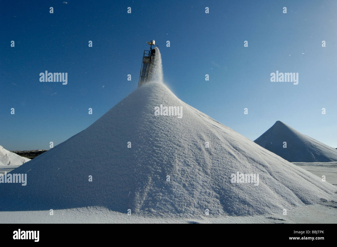 Salt processing hi-res stock photography and images - Alamy