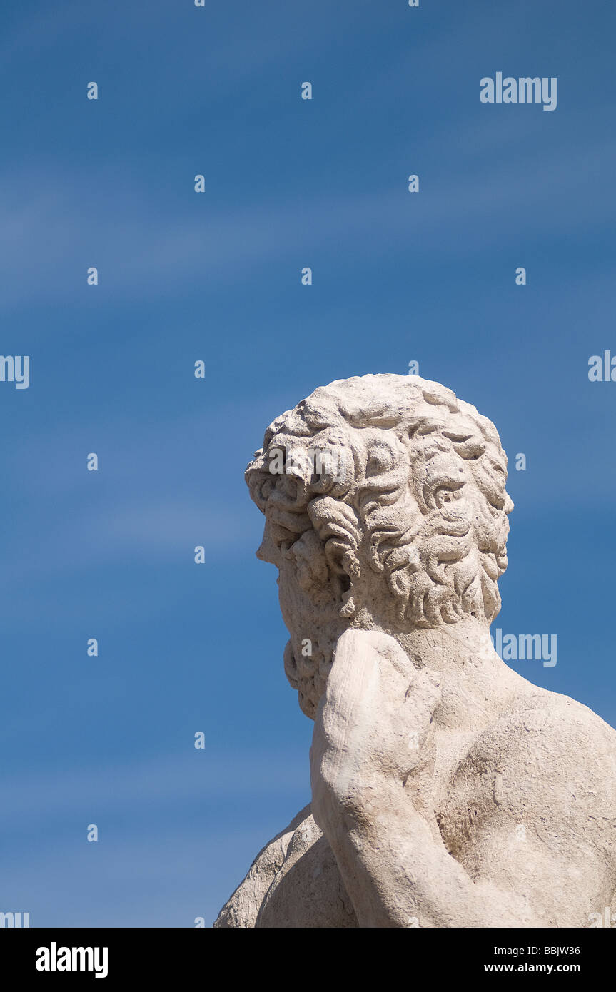 A statue Head Stock Photo - Alamy