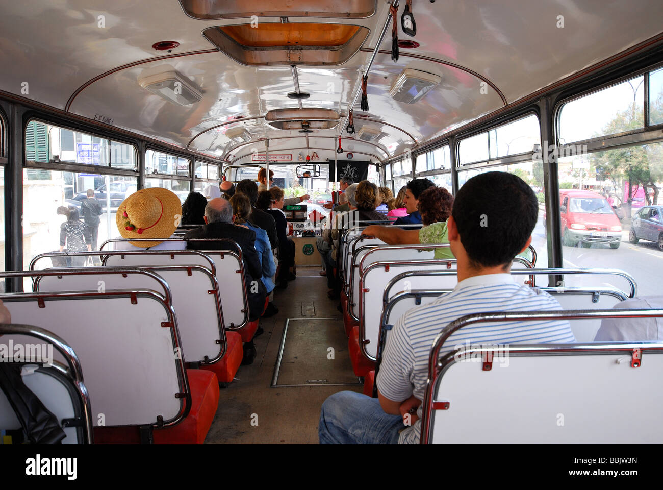 Old bus in malta hi-res stock photography and images - Alamy