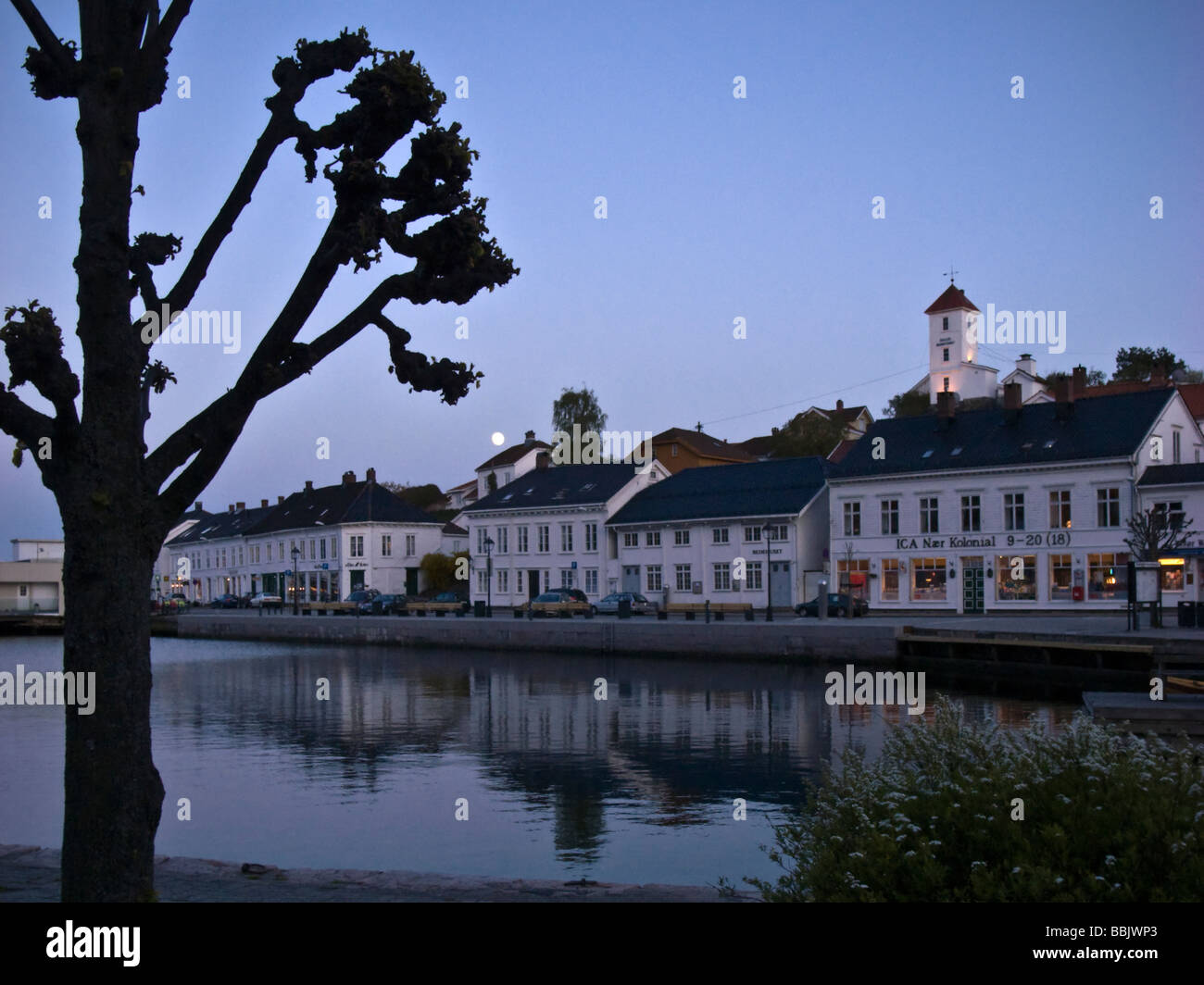 White building infront of the harbour in Risor (Risør), Norway Stock ...