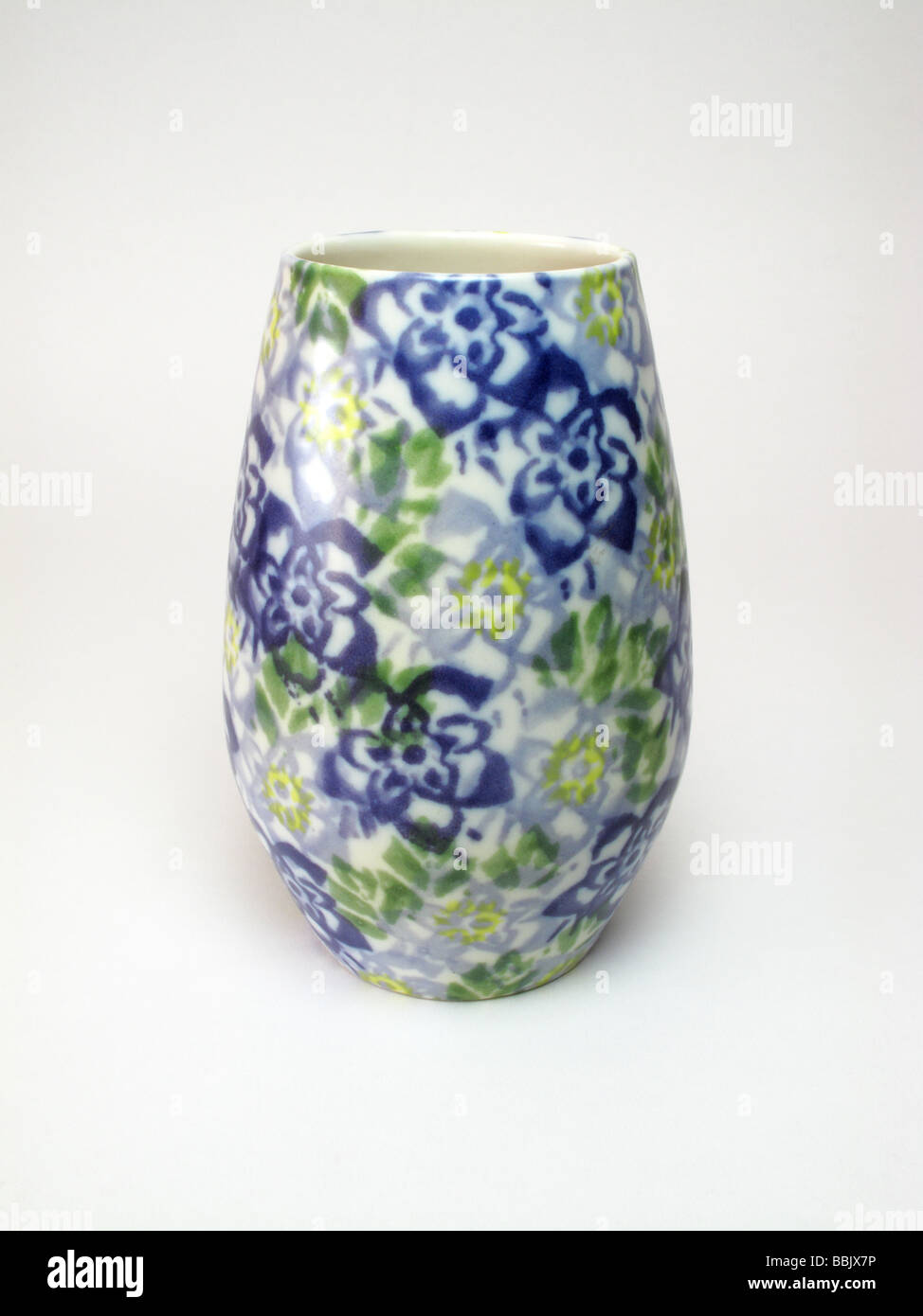 Ben Thomas porcelain flower vase Stock Photo - Alamy