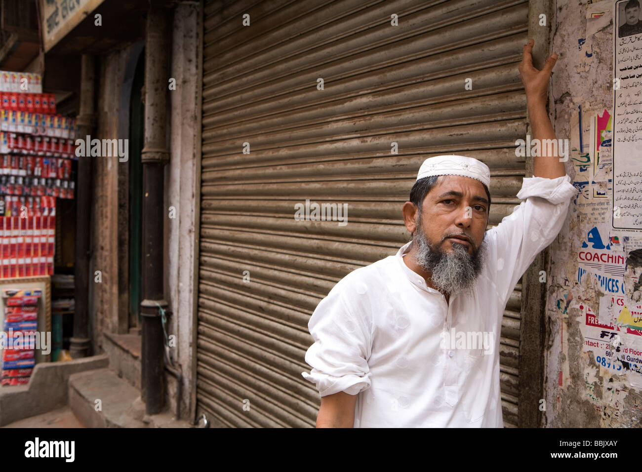 Muslim shopkeeper india hi-res stock photography and images - Alamy