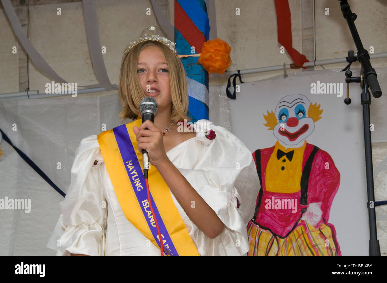Hayling Island Carnival Queen opens the Carnival fair, Aug 2008 Stock ...