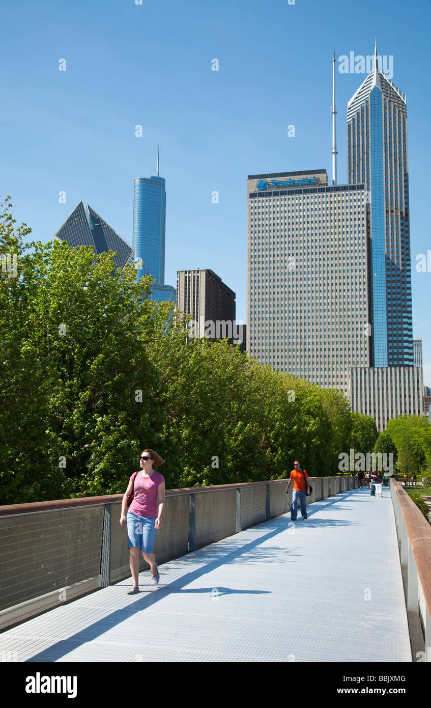 CHICAGO Illinois People walking on Nichols Bridgeway pedestrian bridge ...