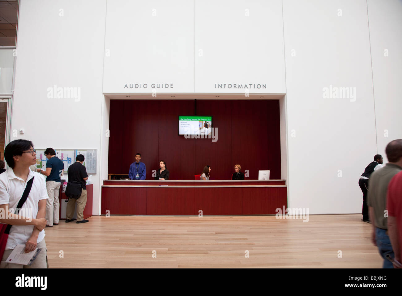 CHICAGO Illinois Information desk in interior of Modern Wing addition ...