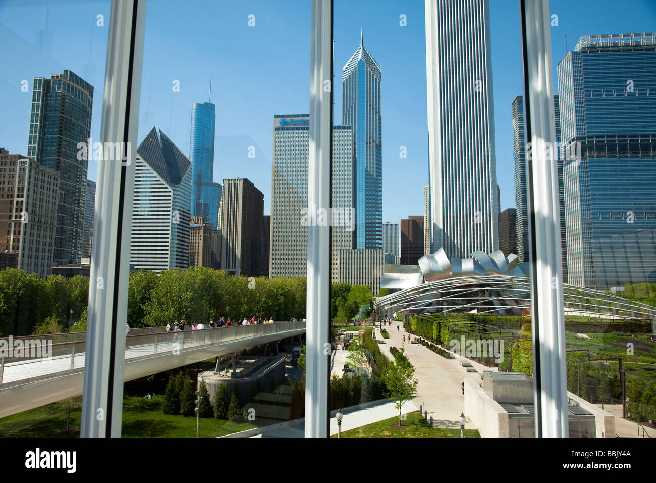 Chicago skyline art hi-res stock photography and images - Alamy