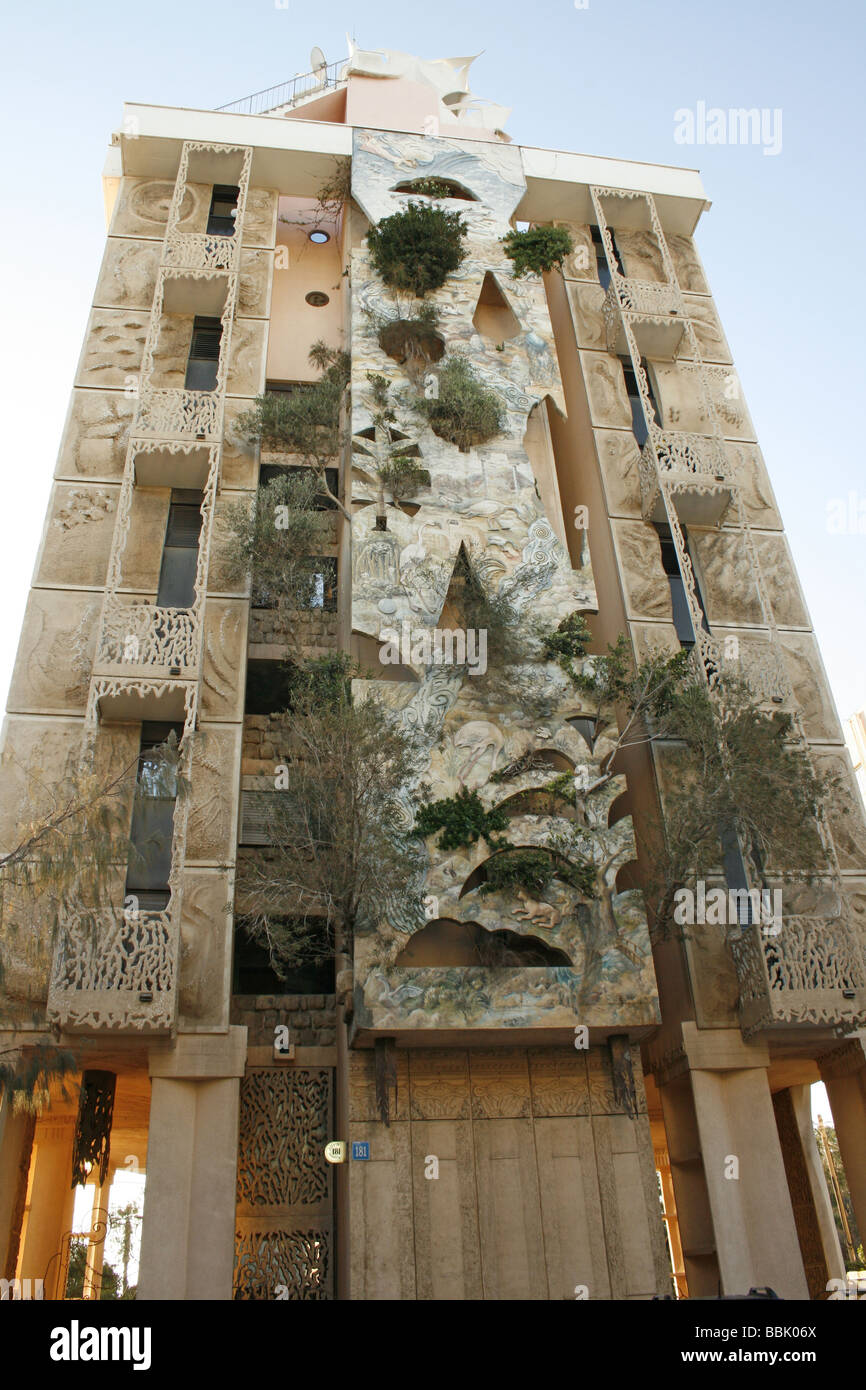 Non standard architecture hi-res stock photography and images - Alamy