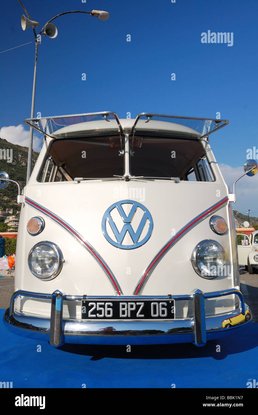 Vw bus front hi-res stock photography and images - Alamy