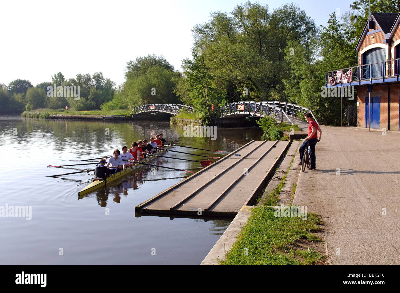 Eights boat launched on River Thames, Oxford, Oxfordshire, England, UK ...
