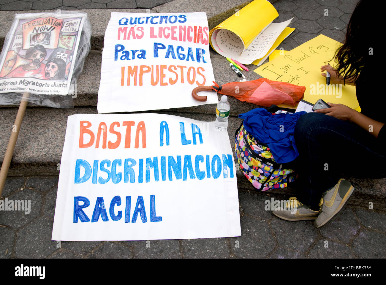 Hispanic ethnic immigrant immigrants hi-res stock photography and ...