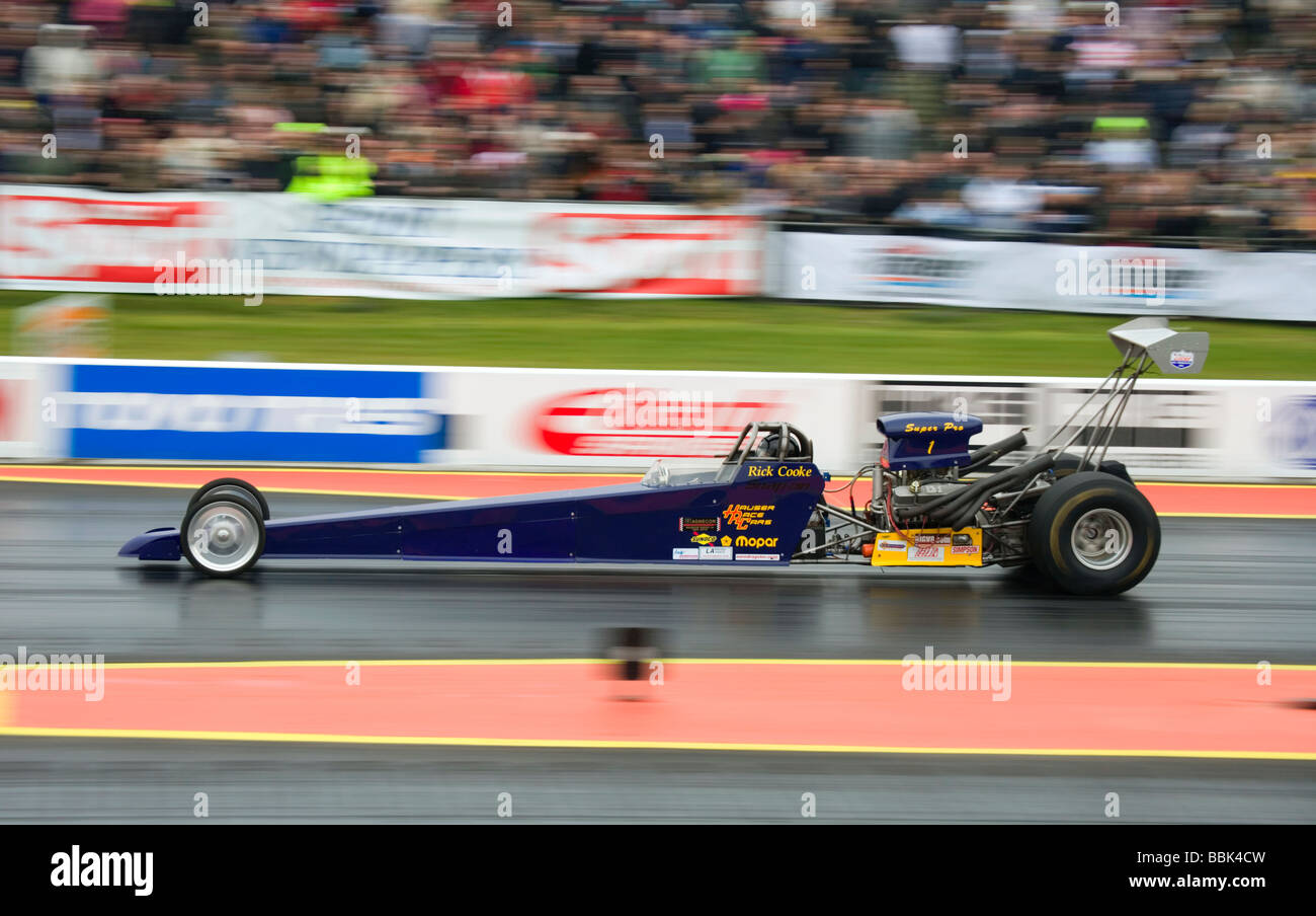 Super Pro ET dragster driven Rick Cooke by at the Easter Thunderball ...