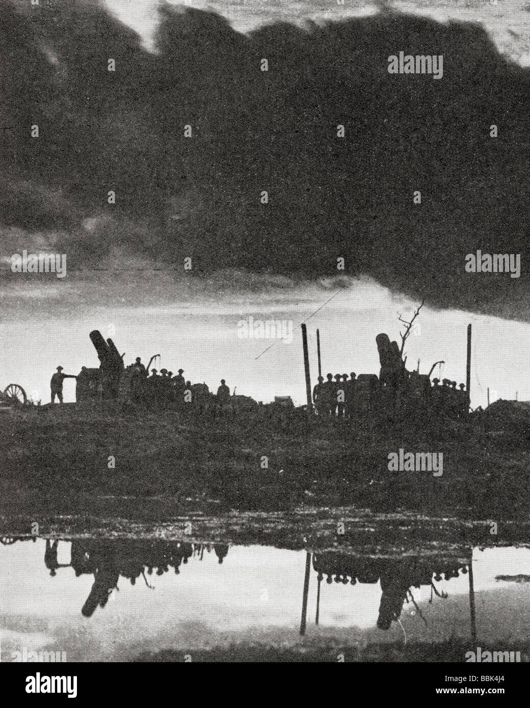 9 2 inch howitzers hi-res stock photography and images - Alamy