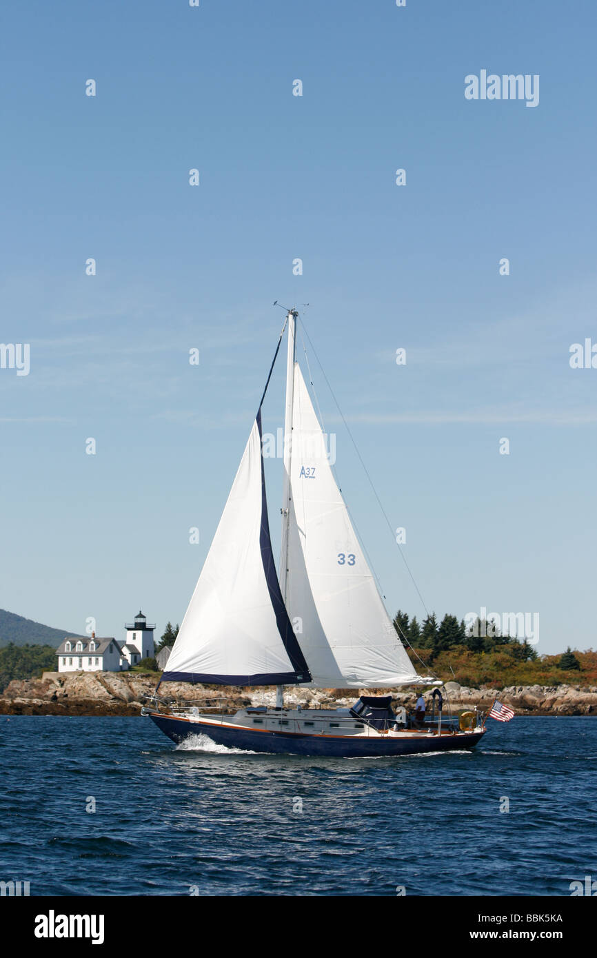 Sailing past hi-res stock photography and images - Alamy
