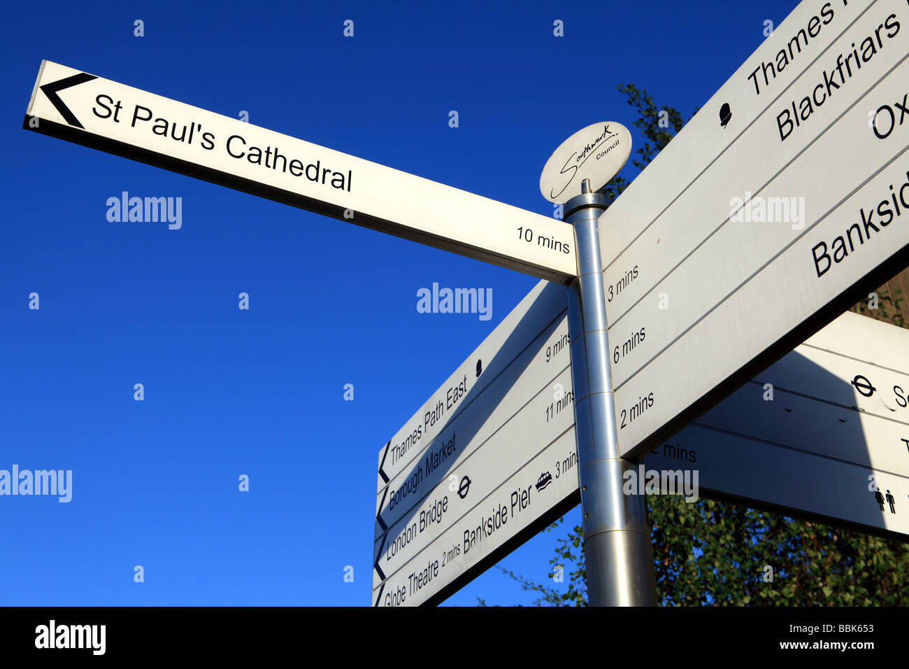 Sign post st pauls hi-res stock photography and images - Alamy