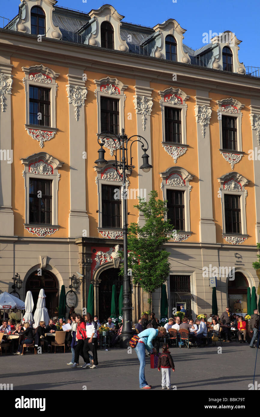 Main street market and cafe hi-res stock photography and images - Alamy