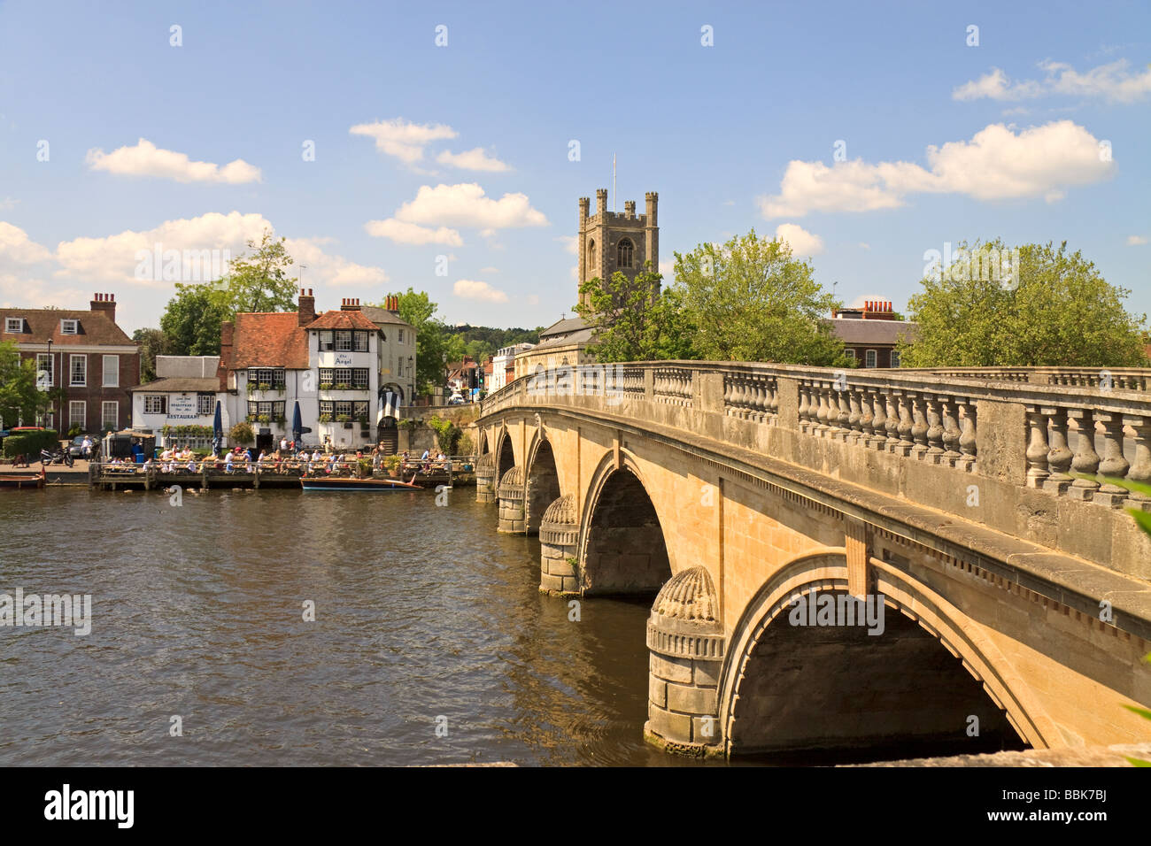 Henley bridge hi-res stock photography and images - Alamy
