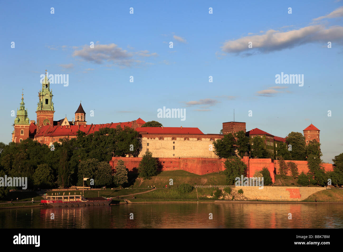 Poland Krakow Wawel Castle and Cathedral Wisla River Stock Photo - Alamy