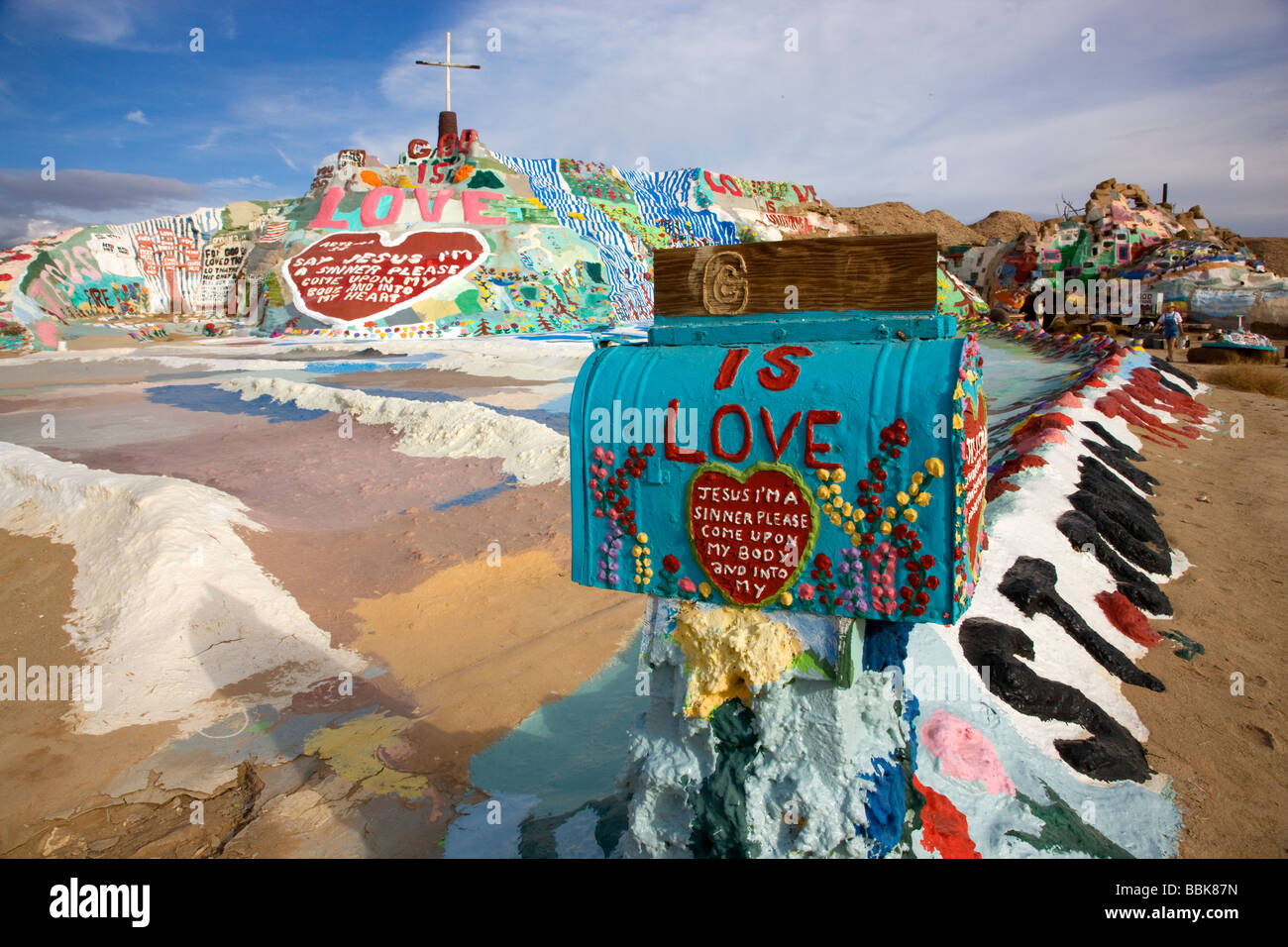 Leonard Knight s colorful creation known as Salvation Mountain Slab ...