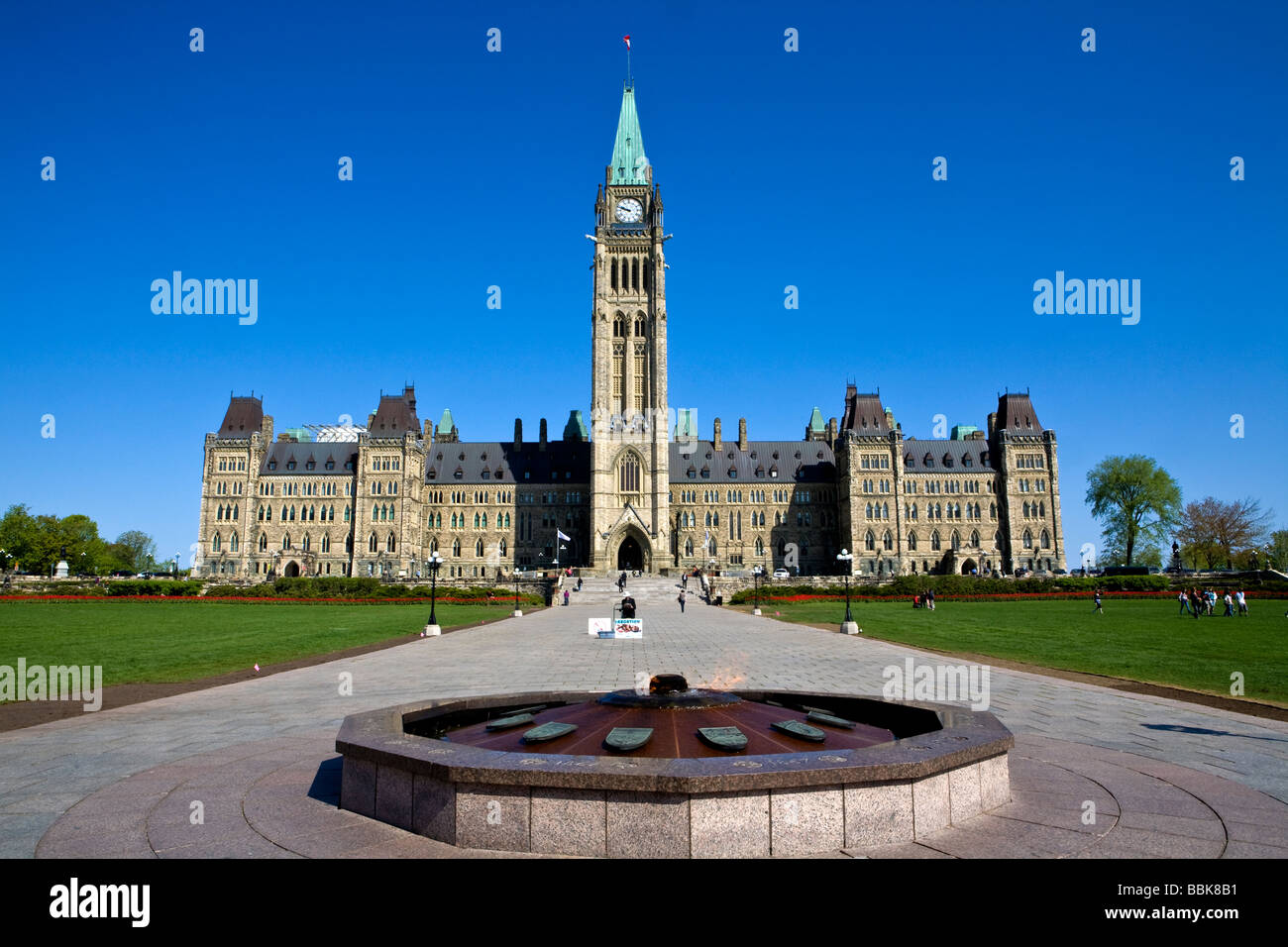 Canada parliament fire ottawa hi-res stock photography and images - Alamy