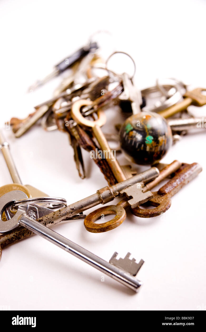 Bunch keys cut hi-res stock photography and images - Alamy