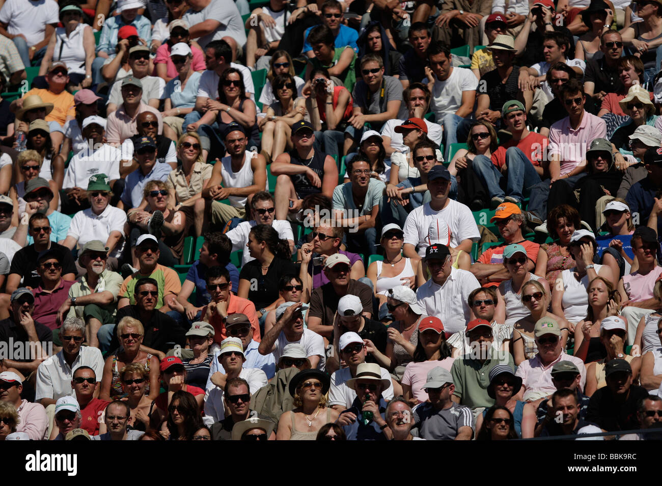 Section of the crowd at the 2009 French Open at Roland Garros Stock ...