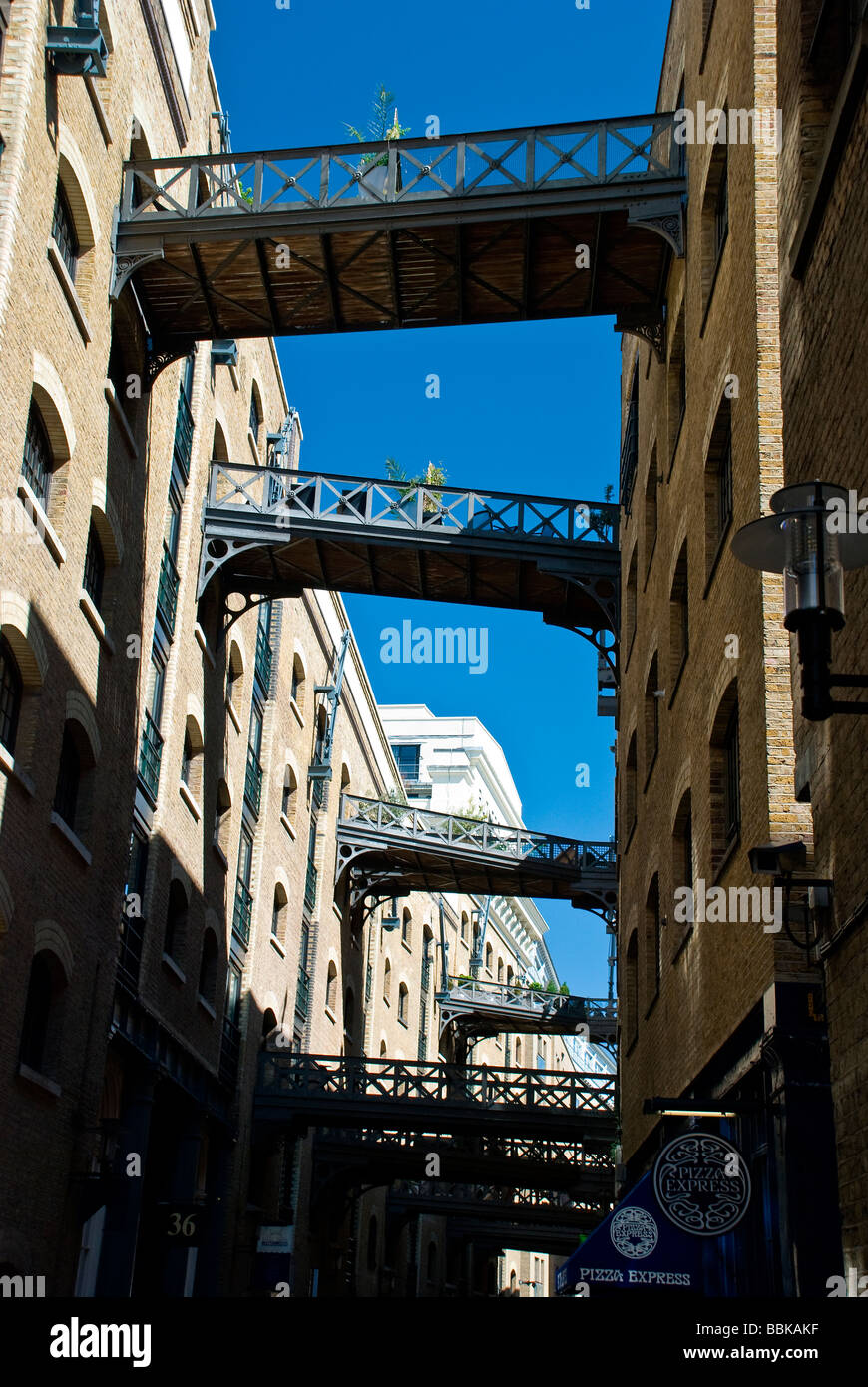 warehouse walkways london dockside tea district redevelopment Stock ...