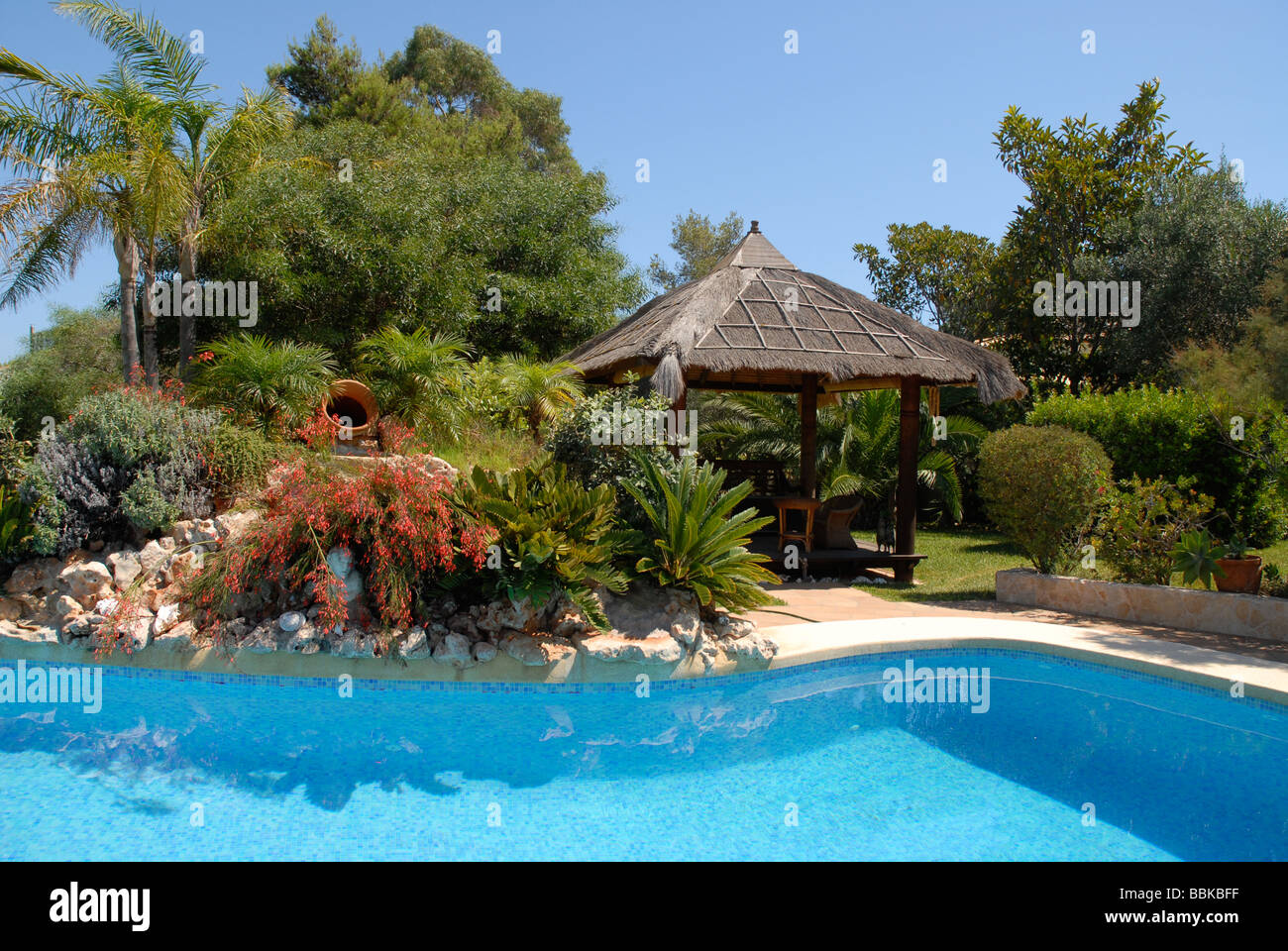 Valencia swimming pool hi-res stock photography and images - Alamy