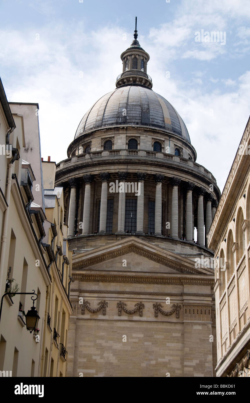 the parthenon burial building in paris france Stock Photo - Alamy
