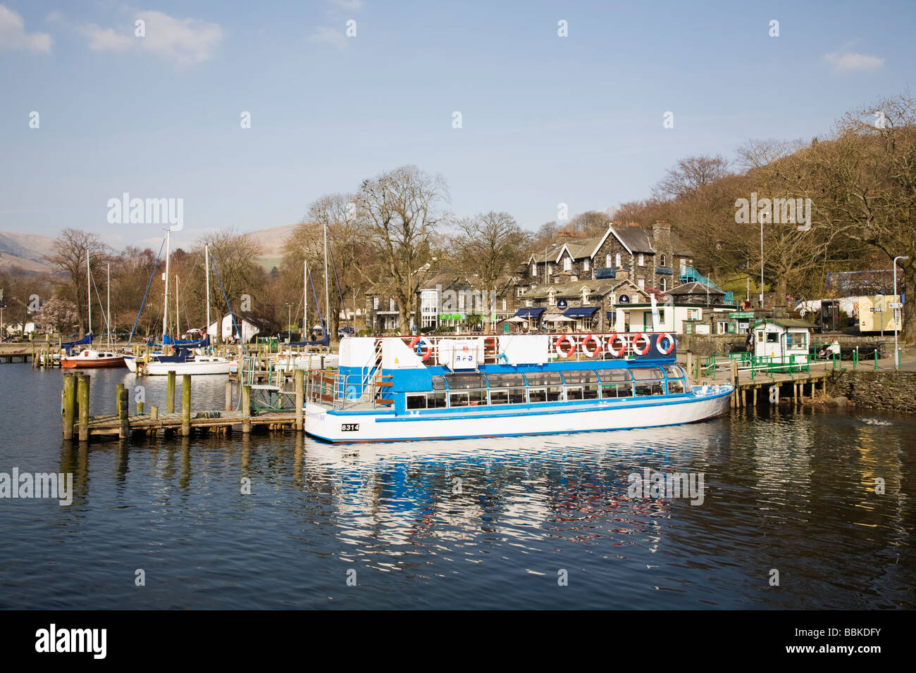Windermere ferry hi-res stock photography and images - Alamy