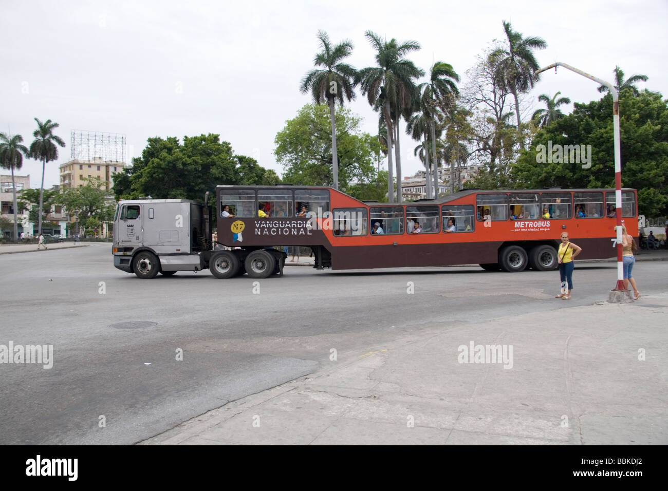 "Camel" Bus Havana Cuba Stock Photo - Alamy