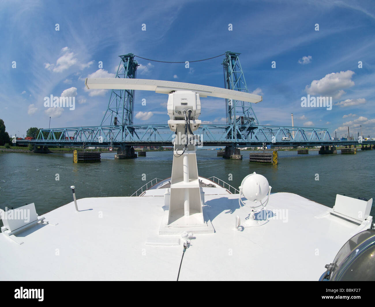 Rotterdam water obstacle hi-res stock photography and images - Alamy