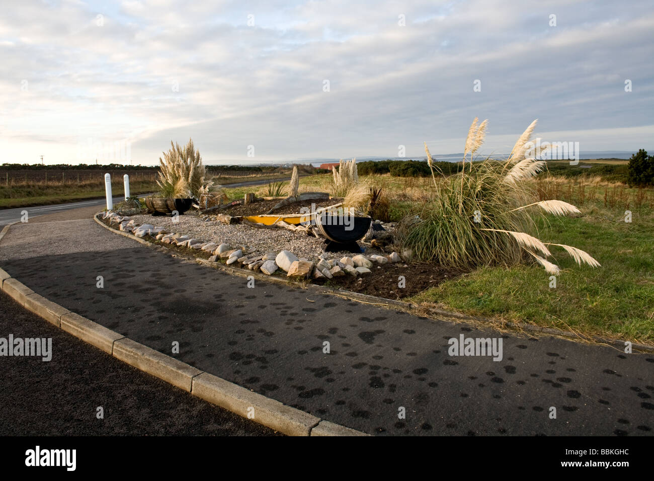 Sidewalk roadway rural boat hi-res stock photography and images - Alamy
