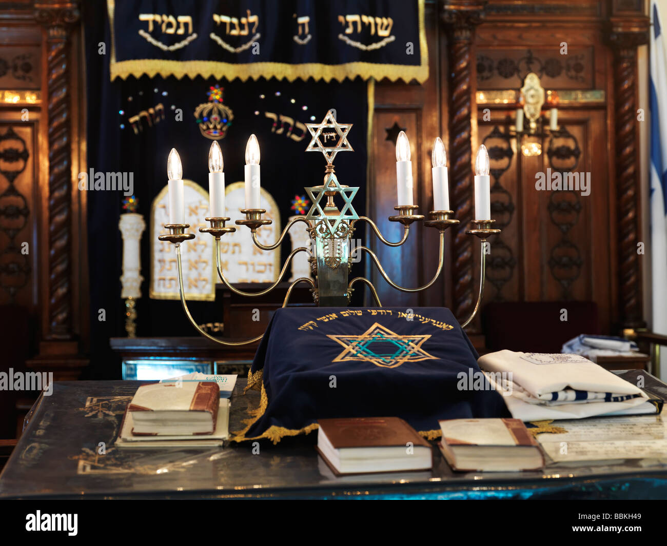 Synagogue interior canada hi-res stock photography and images - Alamy
