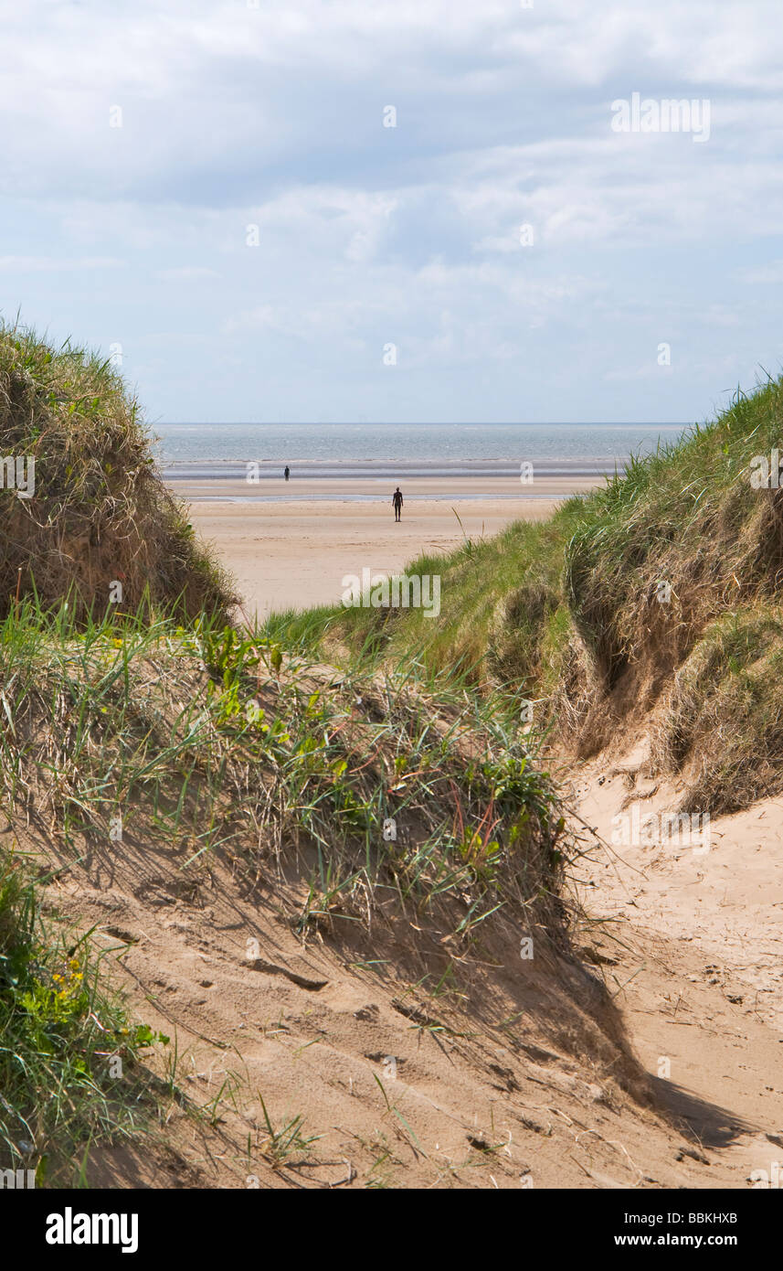 Another Place by Anthony Gormley Crosby Beach Merseyside Liverpool ...