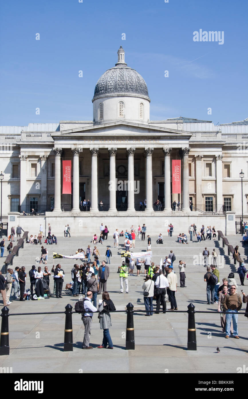 National Gallery Trafalgar Square London England Stock Photo - Alamy