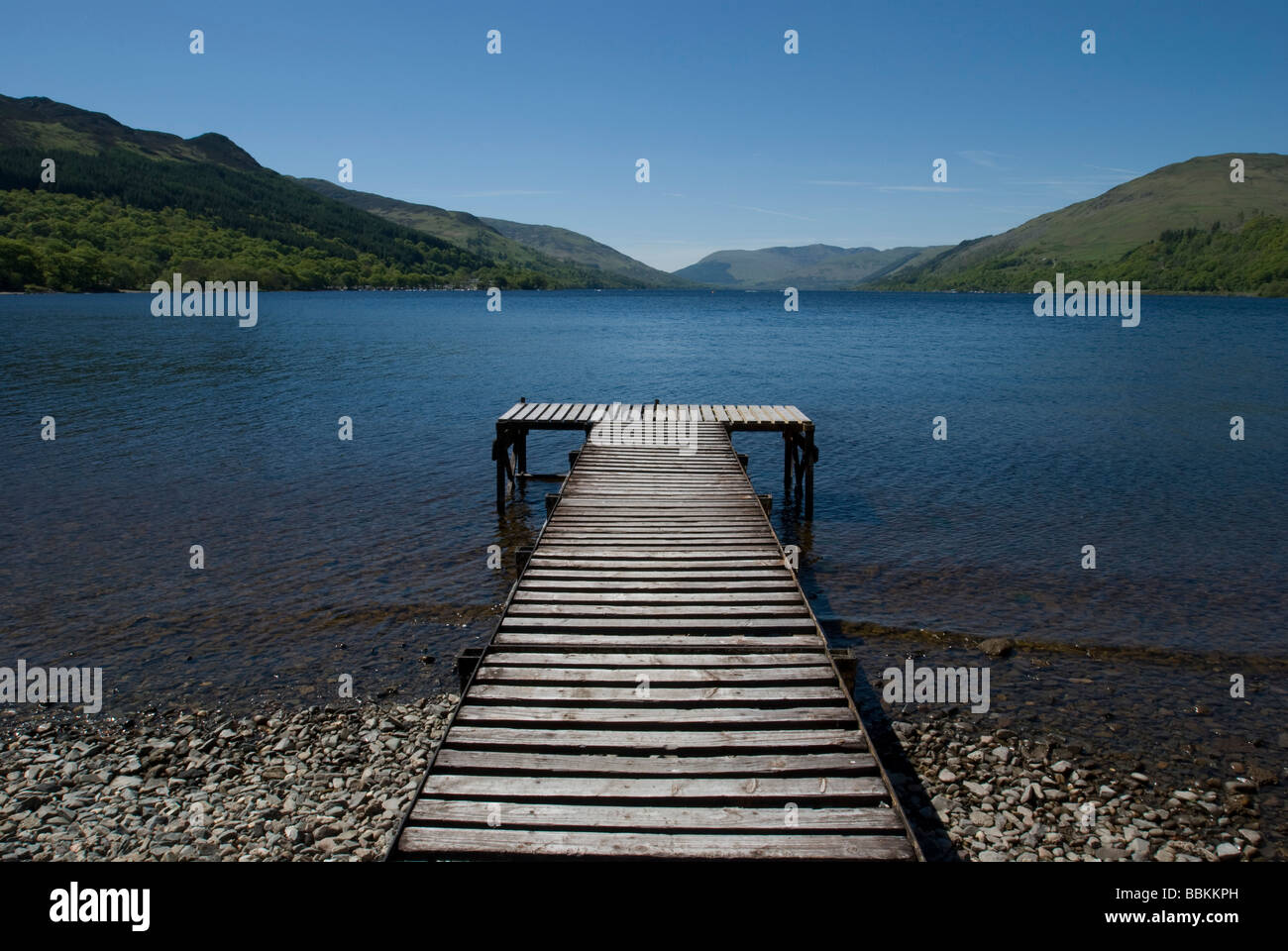 Loch earn jetty hi-res stock photography and images - Alamy