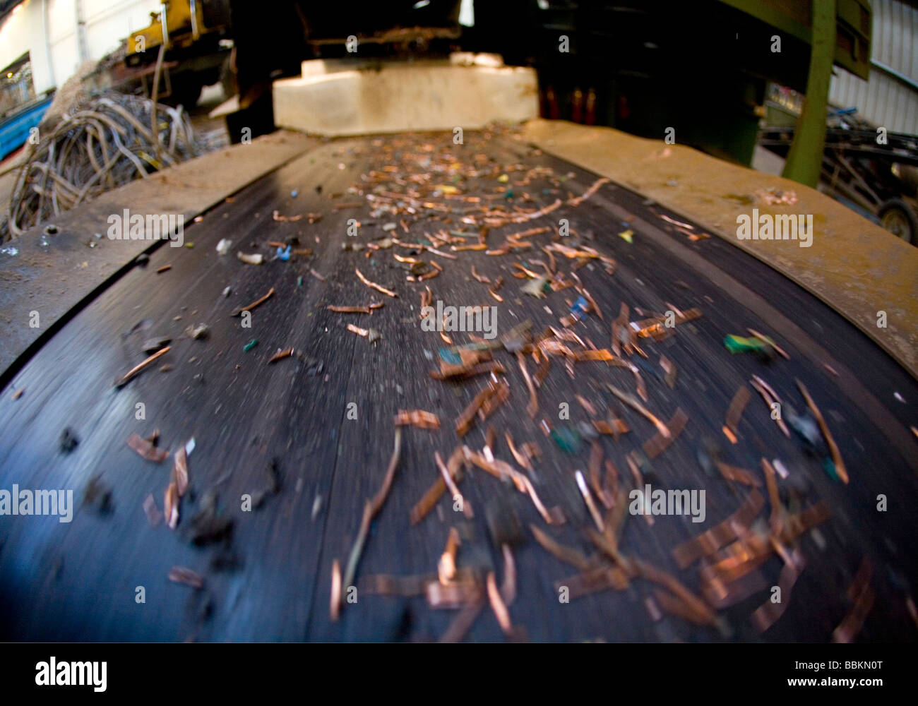 Recycling of electricity cables The wires are being shredded and then ...