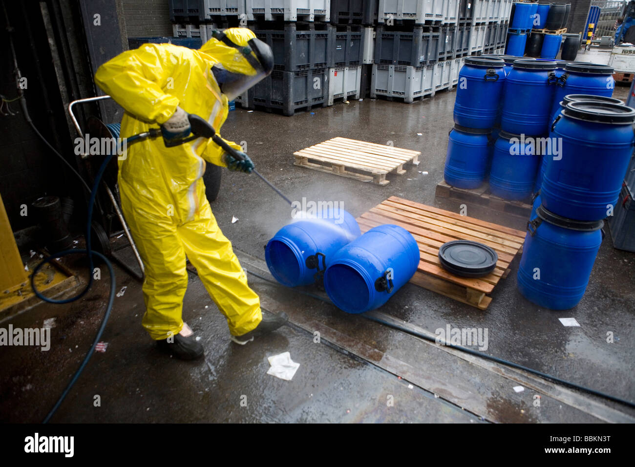 Recycling of toxic waste All municipalities in The Netherlands are ...