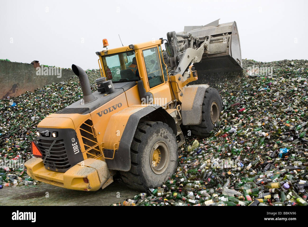 Recycling of toxic waste All municipalities in The Netherlands are ...