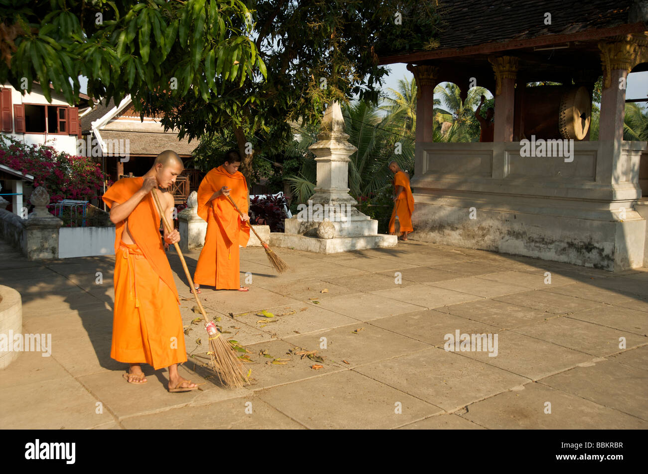 Sweeping the temple hi-res stock photography and images - Alamy