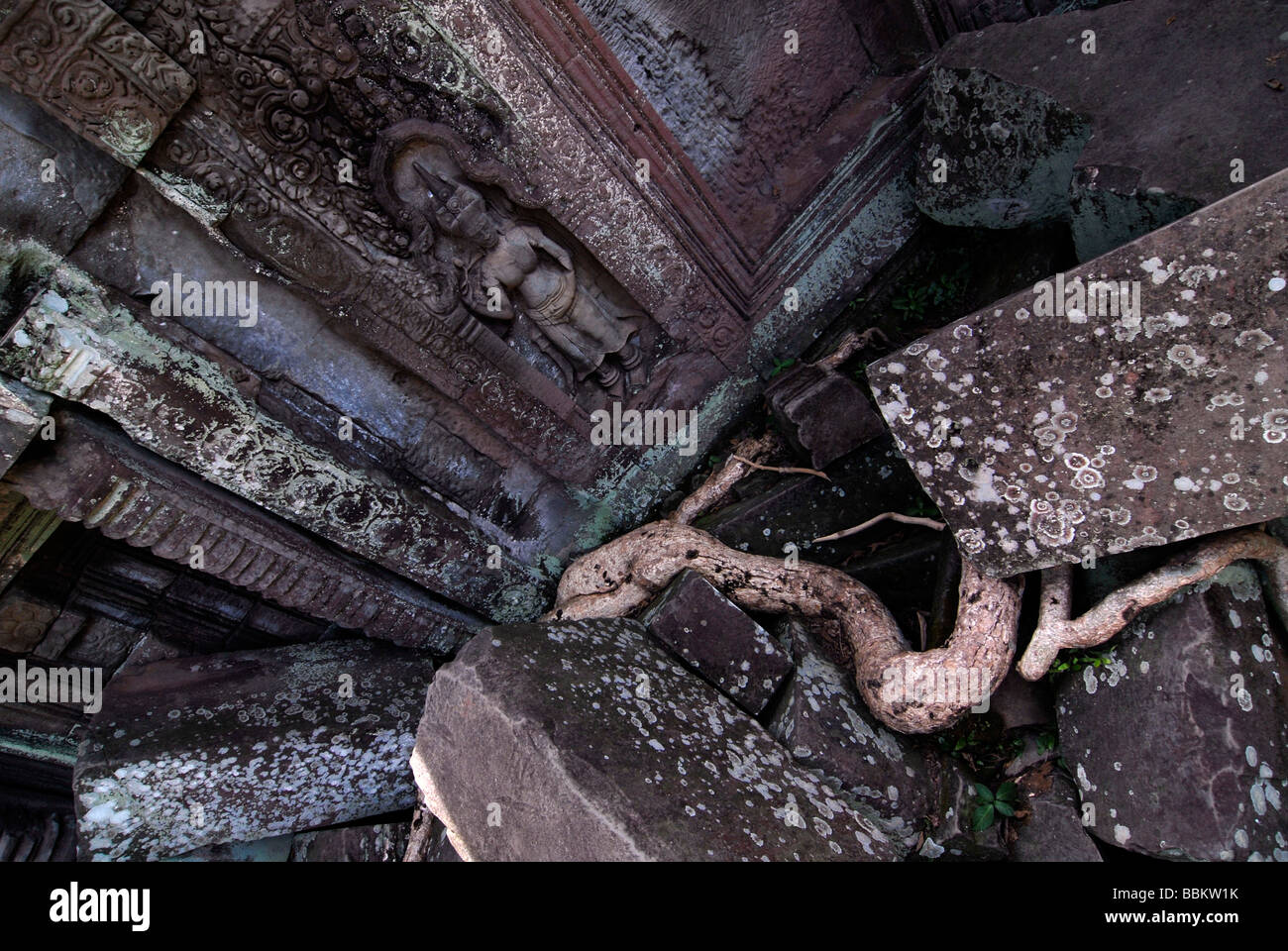 Apsara figure hi-res stock photography and images - Alamy