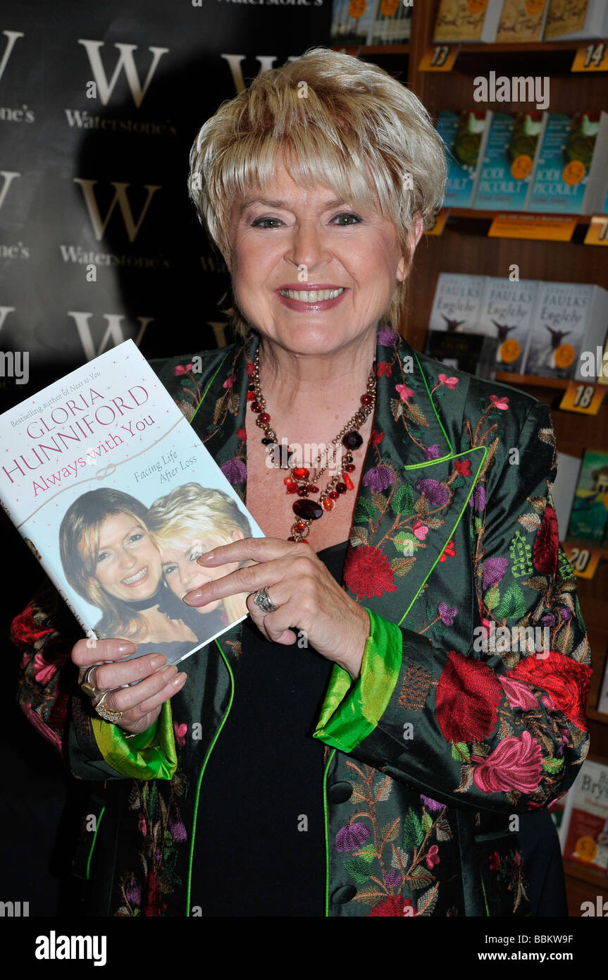 Hunniford hi-res stock photography and images - Alamy