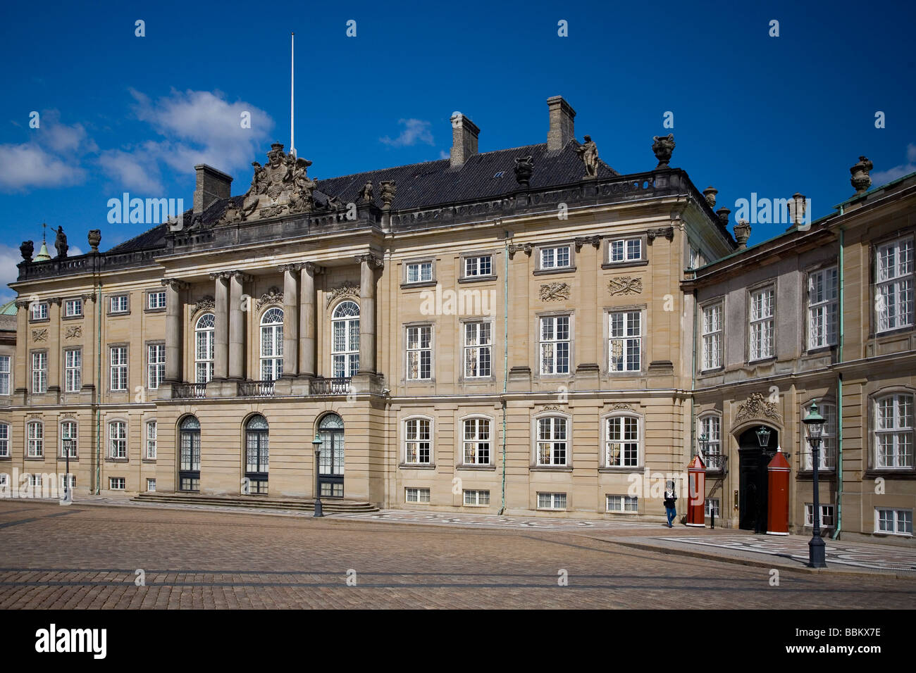 Denmark royal palace hi-res stock photography and images - Alamy