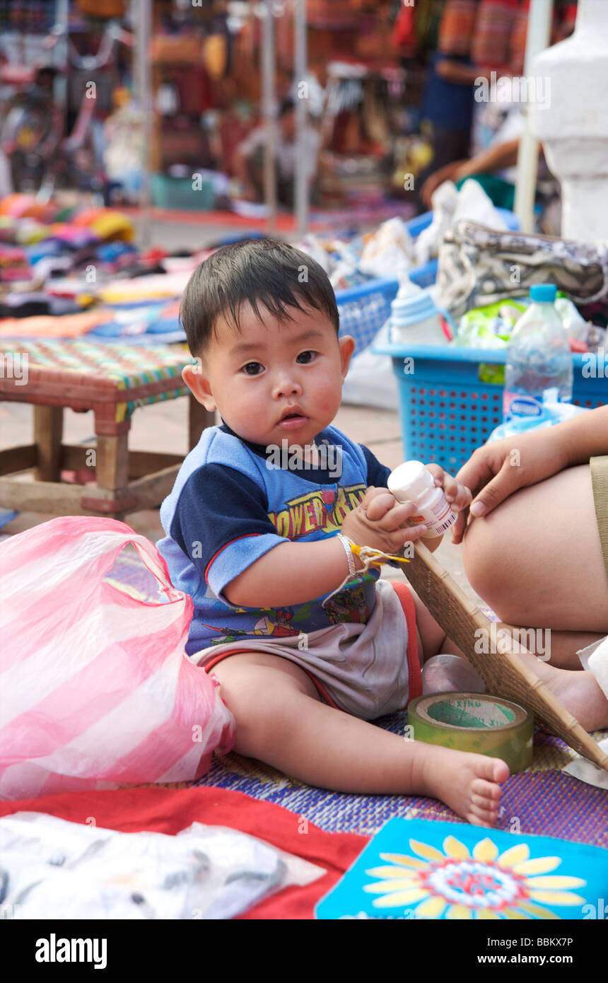 Souvenirs stalls in luang prabang hi-res stock photography and images ...
